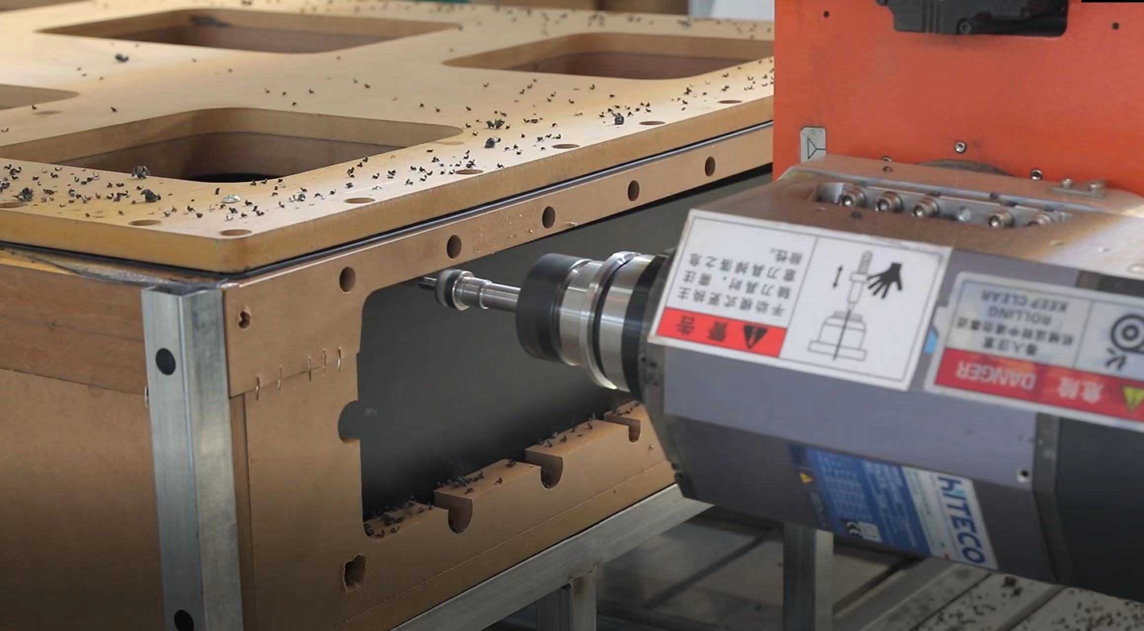 Twin table 5 axis CNC Machine from China manufacturer - RBT Machinery